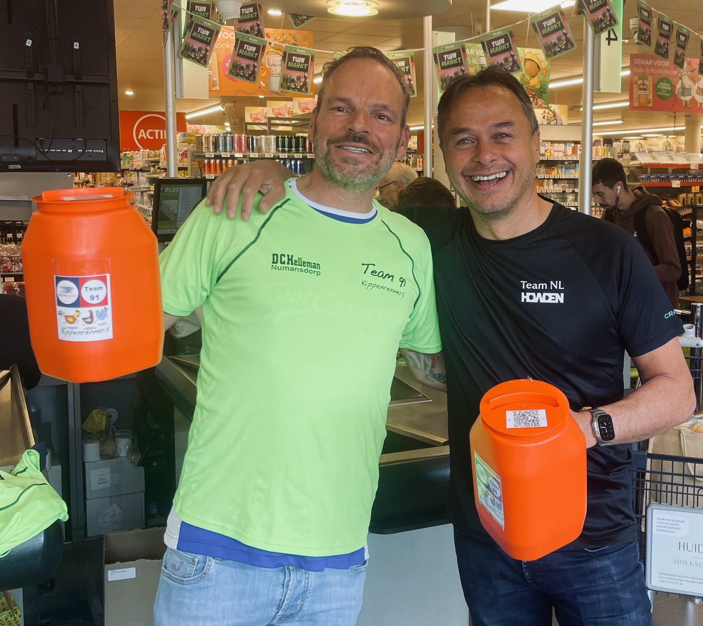 Rotterdamse Zaken - Steun De Kippenrenners!